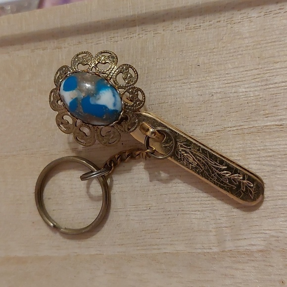 Vintage | Accessories | Vintage Kings Key Finder Key Ring Clip Ornate ...
